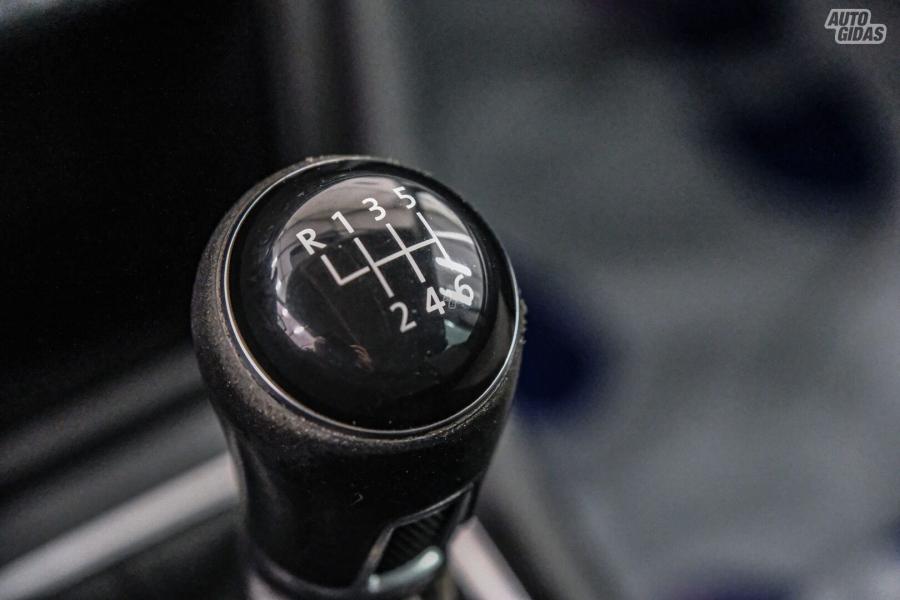 Volkswagen Sharan 2014 Kauņa, ar dzinēja tilpumu 2.00 L un nobraukumu 300 tūkst. km par 8990 €, foto 22 vietnē AUTOMOTO.COM.LV