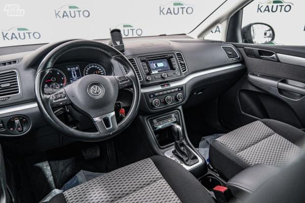 Volkswagen Sharan 2014 in Kaunas, with an engine capacity of 2.00 L and mileage of 273 thousand km for 9990 €, photo 7 on AUTOMOTO.COM.LV