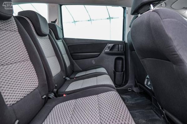 Volkswagen Sharan 2014 in Kaunas, with an engine capacity of 2.00 L and mileage of 273 thousand km for 9990 €, photo 9 on AUTOMOTO.COM.LV