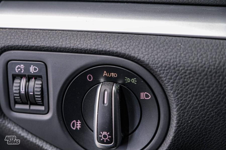 Volkswagen Sharan 2014 in Kaunas, with an engine capacity of 2.00 L and mileage of 273 thousand km for 9990 €, photo 13 on AUTOMOTO.COM.LV