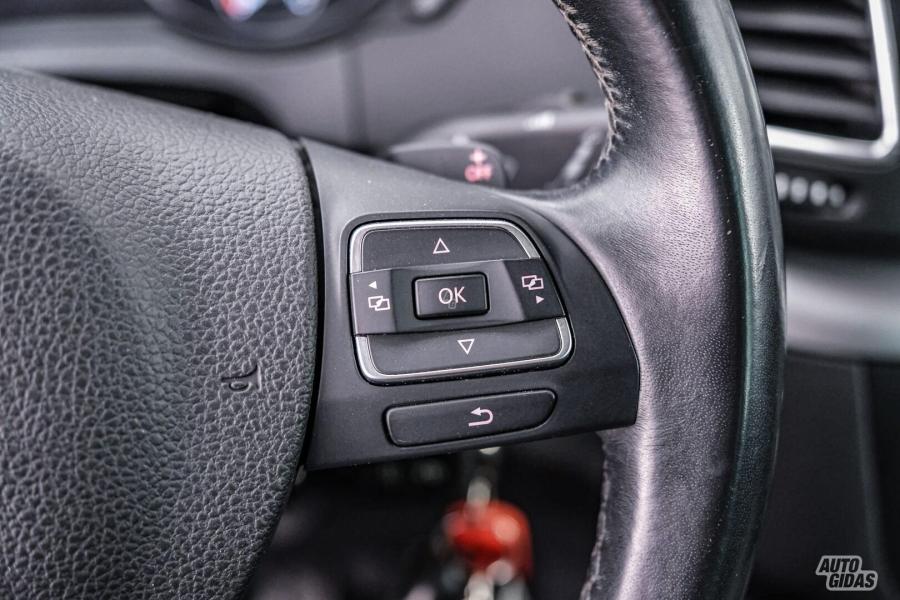 Volkswagen Sharan 2014 in Kaunas, with an engine capacity of 2.00 L and mileage of 273 thousand km for 9990 €, photo 16 on AUTOMOTO.COM.LV