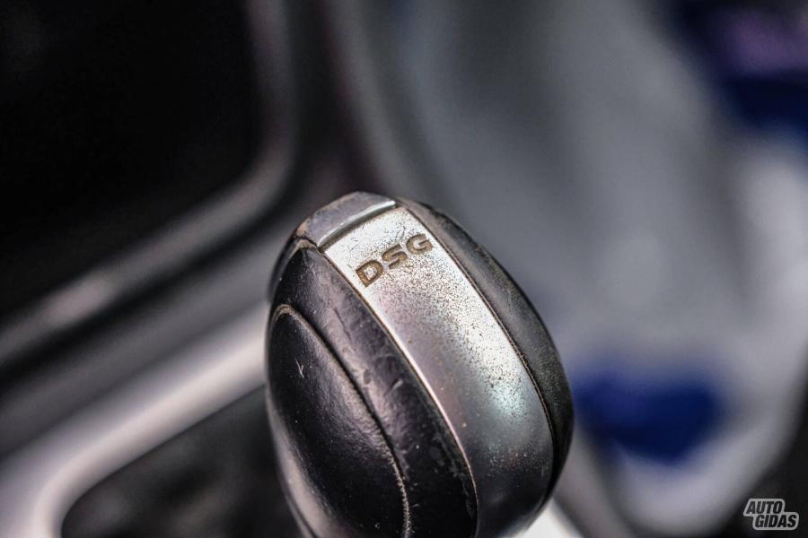 Volkswagen Sharan 2014 in Kaunas, with an engine capacity of 2.00 L and mileage of 273 thousand km for 9990 €, photo 23 on AUTOMOTO.COM.LV