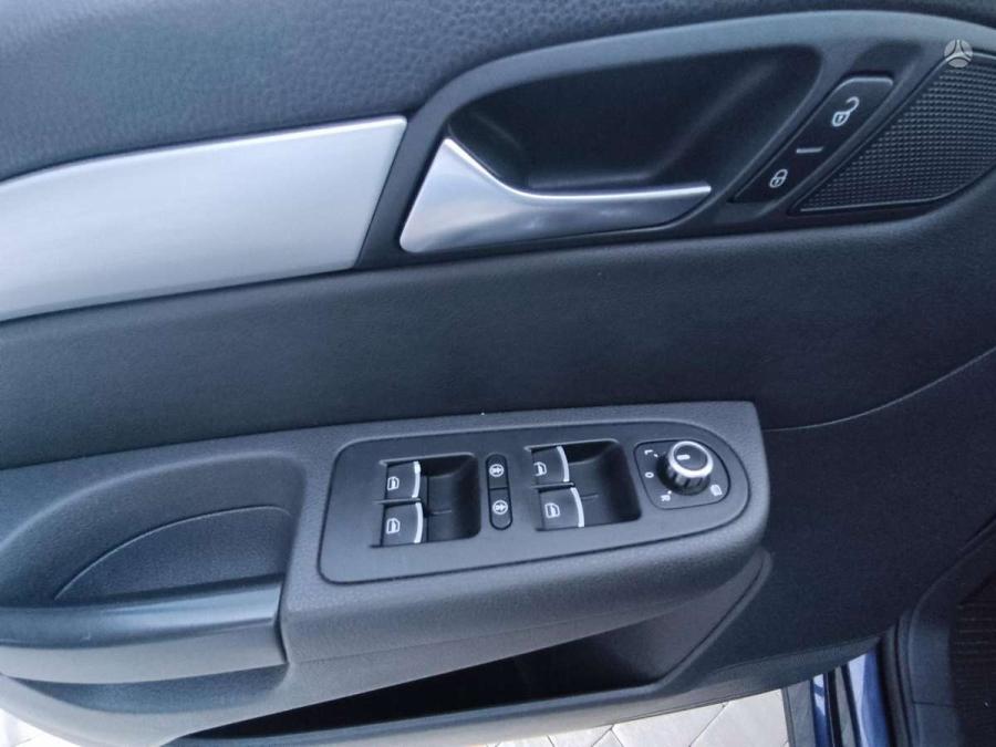 Volkswagen Sharan 2014 Šauļi, ar dzinēja tilpumu 2.00 L un nobraukumu 280 tūkst. km par 8200 €, foto 28 vietnē AUTOMOTO.COM.LV
