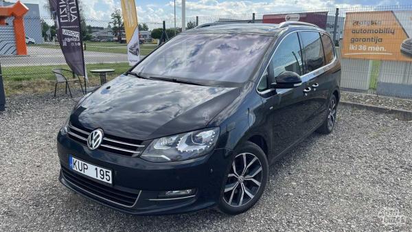 Volkswagen Sharan 2014 in Marijampole, with an engine capacity of 2.00 L and mileage of 290 thousand km for 9990 €, photo 5 on AUTOMOTO.COM.LV