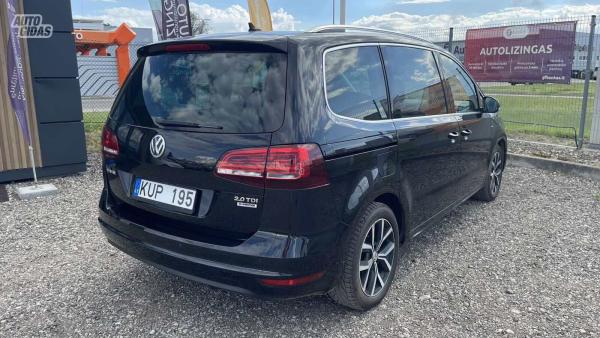 Volkswagen Sharan 2014 in Marijampole, with an engine capacity of 2.00 L and mileage of 290 thousand km for 9990 €, photo 10 on AUTOMOTO.COM.LV