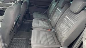 Volkswagen Sharan 2014 in Marijampole, with an engine capacity of 2.00 L and mileage of 290 thousand km for 9990 €, photo 25 on AUTOMOTO.COM.LV