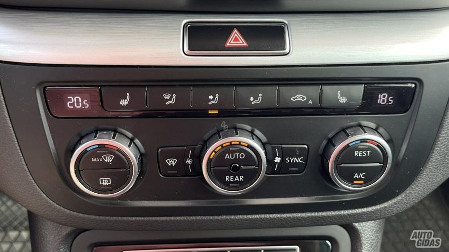 Volkswagen Sharan 2014 in Marijampole, with an engine capacity of 2.00 L and mileage of 290 thousand km for 9990 €, photo 35 on AUTOMOTO.COM.LV