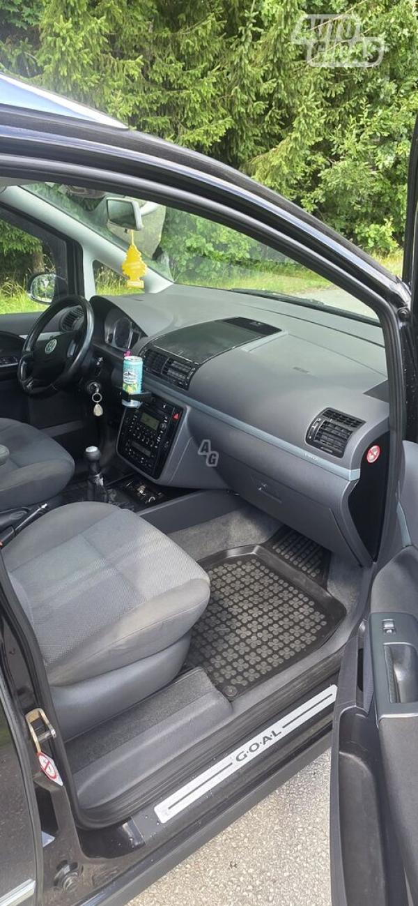 Volkswagen Sharan 2014 Plungė, ar dzinēja tilpumu 1.90 L un nobraukumu 328 tūkst. km par 3000 €, foto 9 vietnē AUTOMOTO.COM.LV