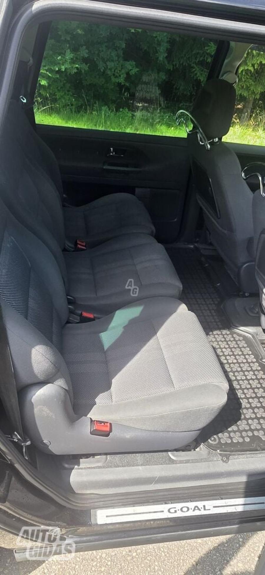 Volkswagen Sharan 2014 Plungė, ar dzinēja tilpumu 1.90 L un nobraukumu 328 tūkst. km par 3000 €, foto 12 vietnē AUTOMOTO.COM.LV