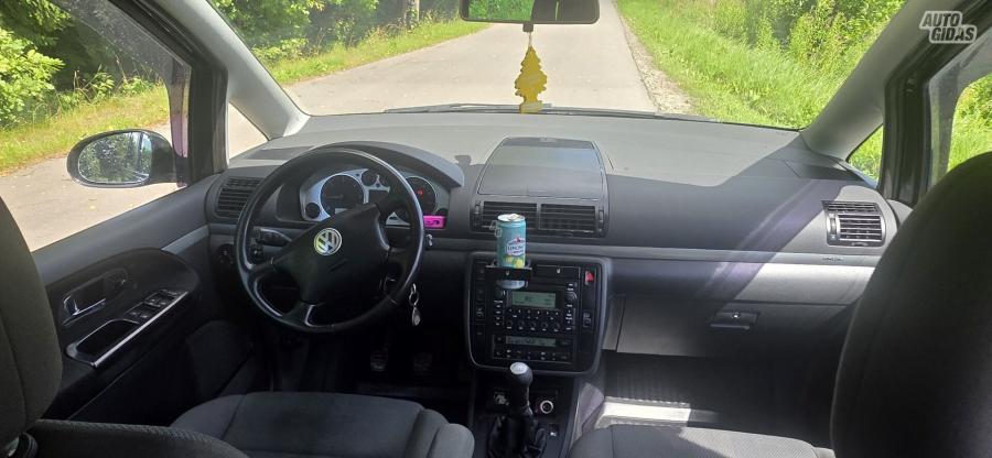 Volkswagen Sharan 2014 Plungė, ar dzinēja tilpumu 1.90 L un nobraukumu 328 tūkst. km par 3000 €, foto 13 vietnē AUTOMOTO.COM.LV