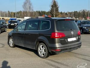 Volkswagen Sharan 2015 Viļņa, ar dzinēja tilpumu 1.97 L un nobraukumu 178 tūkst. km par 12500 €, foto 4 vietnē AUTOMOTO.COM.LV