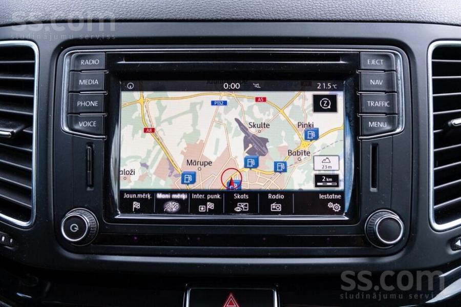 Volkswagen Sharan 2016 Rīga, ar dzinēja tilpumu 2.00 L un nobraukumu 296 tūkst. km par 11950 €, foto 12 vietnē AUTOMOTO.COM.LV