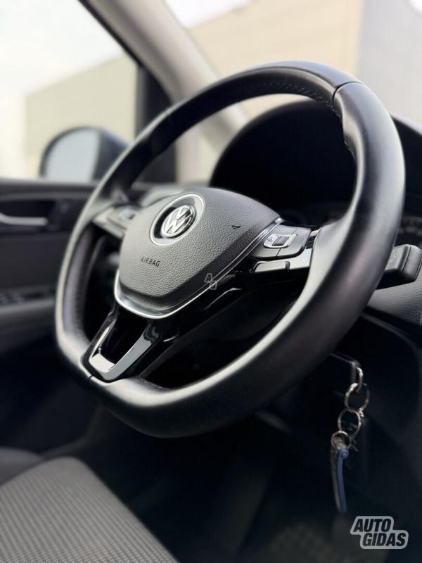 Volkswagen Sharan 2017 Utena, ar dzinēja tilpumu 2.00 L un nobraukumu 321 tūkst. km par 16950 €, foto 8 vietnē AUTOMOTO.COM.LV