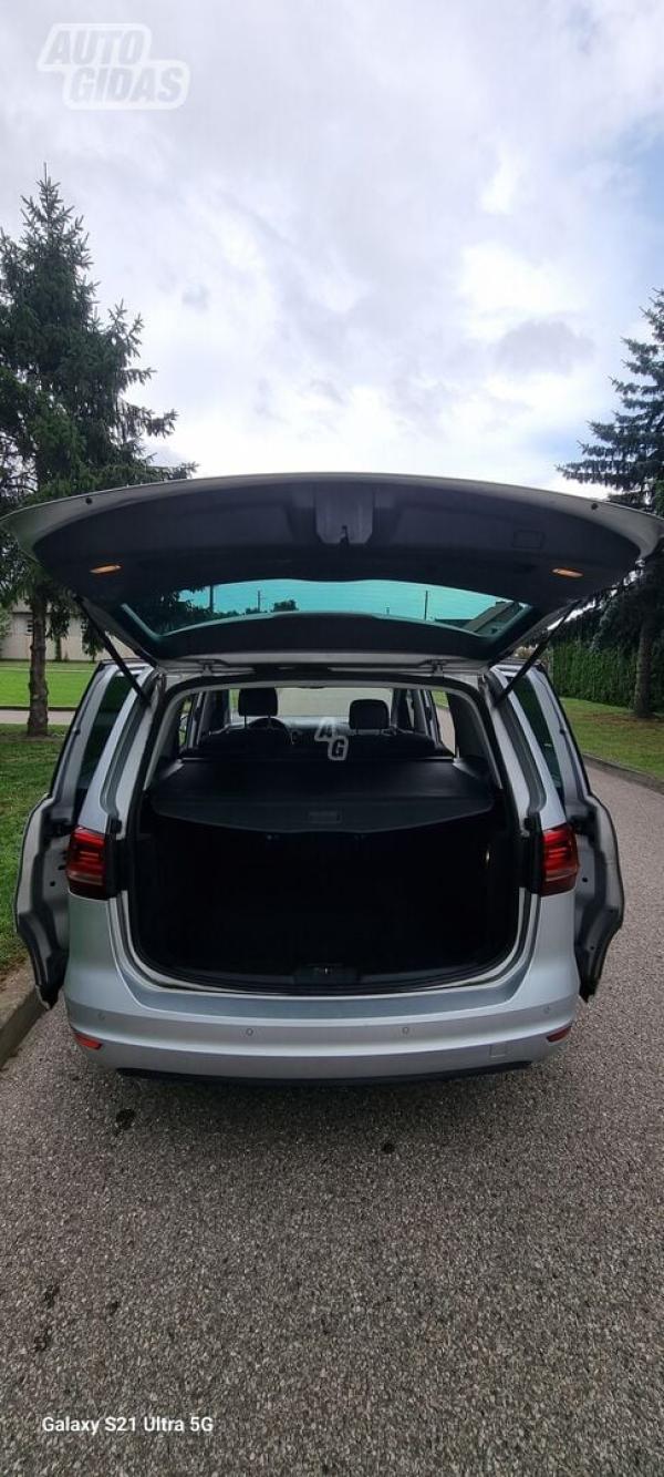 Volkswagen Sharan 2017 in Kedainiai, with an engine capacity of 2.00 L and mileage of 230 thousand km for 9499 €, photo 9 on AUTOMOTO.COM.LV