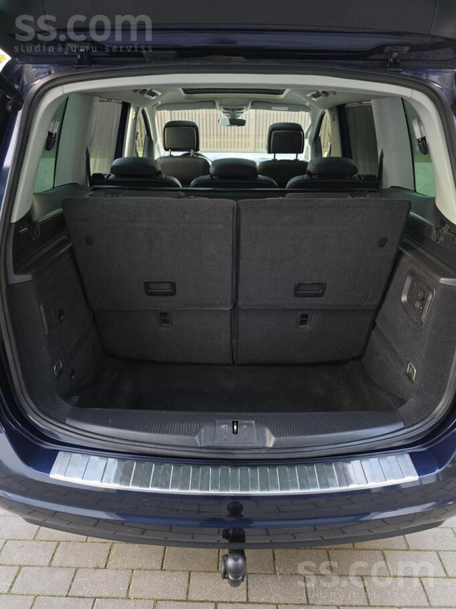 Volkswagen Sharan 2017 Jelgava, ar dzinēja tilpumu 2.00 L un nobraukumu 273 tūkst. km par 13400 €, foto 14 vietnē AUTOMOTO.COM.LV