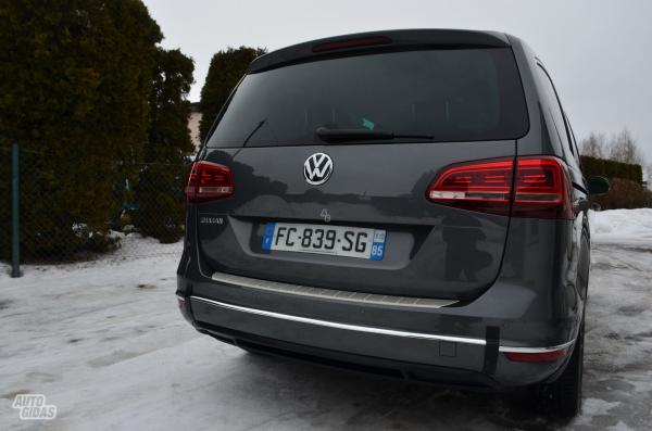 Volkswagen Sharan 2018 in Kaunas, with an engine capacity of 2.00 L and mileage of 260 thousand km for 9650 €, photo 6 on AUTOMOTO.COM.LV