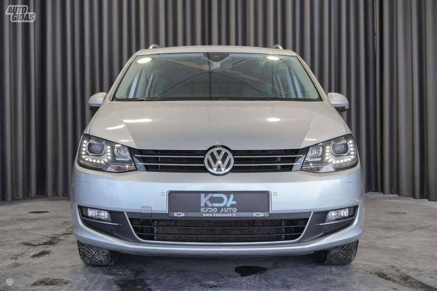 Volkswagen Sharan 2019 Marijampole, ar dzinēja tilpumu 2.00 L un nobraukumu 300 tūkst. km par 12750 €, foto 4 vietnē AUTOMOTO.COM.LV