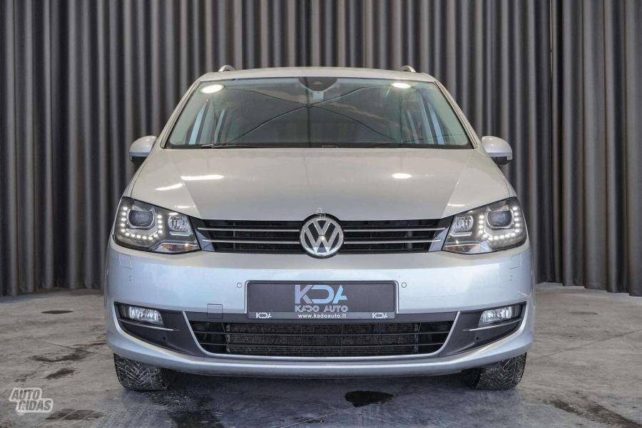 Volkswagen Sharan 2019 Marijampole, ar dzinēja tilpumu 2.00 L un nobraukumu 300 tūkst. km par 12750 €, foto 4 vietnē AUTOMOTO.COM.LV
