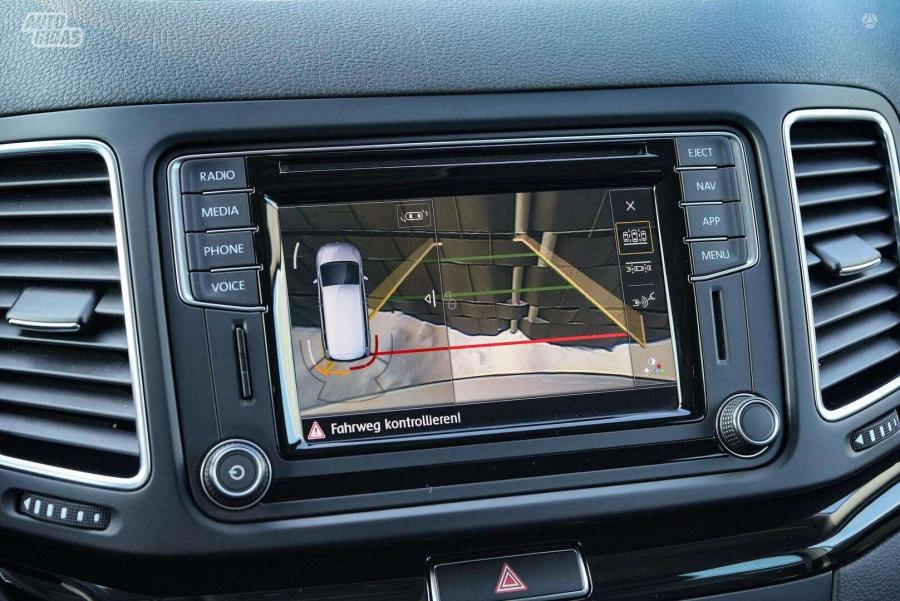 Volkswagen Sharan 2019 Marijampole, ar dzinēja tilpumu 2.00 L un nobraukumu 300 tūkst. km par 12750 €, foto 19 vietnē AUTOMOTO.COM.LV