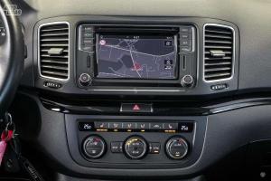 Volkswagen Sharan 2019 Marijampole, ar dzinēja tilpumu 2.00 L un nobraukumu 300 tūkst. km par 12750 €, foto 21 vietnē AUTOMOTO.COM.LV