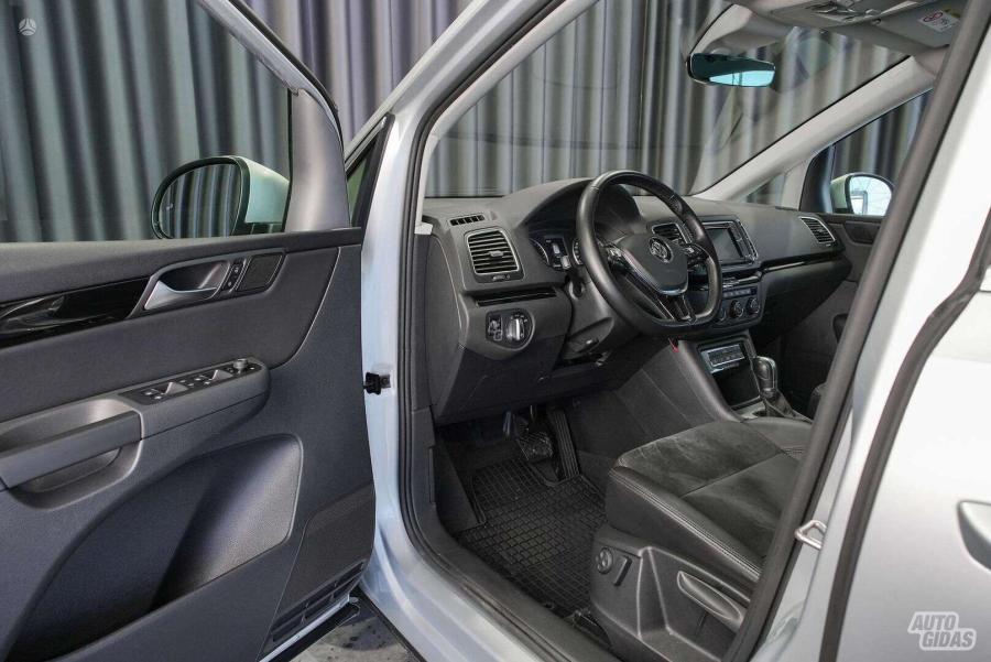 Volkswagen Sharan 2019 Marijampole, ar dzinēja tilpumu 2.00 L un nobraukumu 300 tūkst. km par 12750 €, foto 22 vietnē AUTOMOTO.COM.LV
