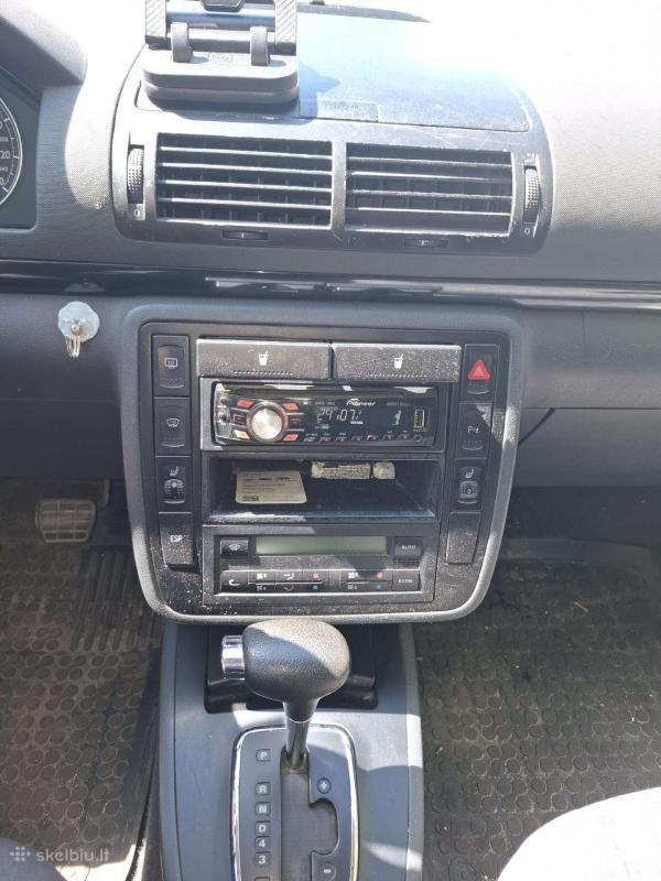 Sarkans Volkswagen Sharan 2001 Viļņa, ar dzinēja tilpumu 1.90 L un nobraukumu 307 tūkst. km par 900 €, foto 6 vietnē AUTOMOTO.COM.LV