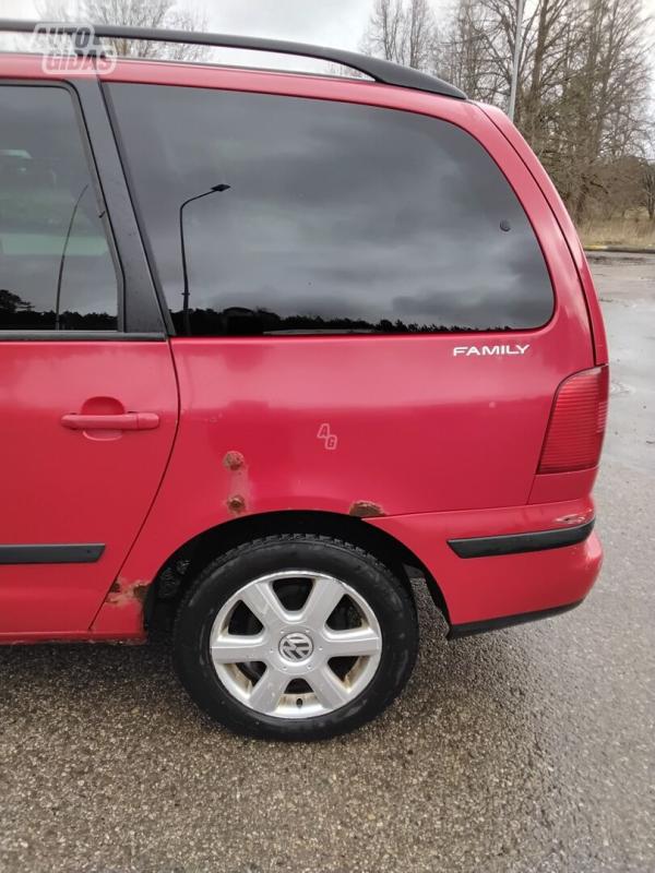 Sarkans Volkswagen Sharan 2002 Utena, ar dzinēja tilpumu 1.90 L un nobraukumu 400 tūkst. km par 750 €, foto 5 vietnē AUTOMOTO.COM.LV
