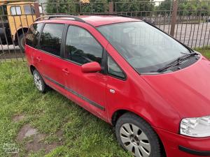 Sarkans Volkswagen Sharan 2004 Panevēža, ar dzinēja tilpumu 1.90 L un nobraukumu 300 tūkst. km par 500 €, foto 4 vietnē AUTOMOTO.COM.LV