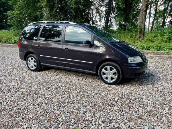 Sarkans Volkswagen Sharan 2006 Viļņa, ar dzinēja tilpumu 1.90 L un nobraukumu 421 tūkst. km par 2200 €, foto 5 vietnē AUTOMOTO.COM.LV