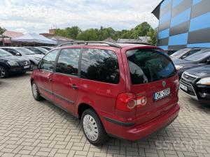 Sarkans Volkswagen Sharan 2007 Rēzekne, ar dzinēja tilpumu 2.00 L un nobraukumu 0 tūkst. km par 3750 €, foto 7 vietnē AUTOMOTO.COM.LV