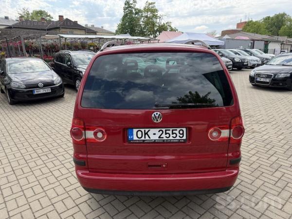 Sarkans Volkswagen Sharan 2007 Rēzekne, ar dzinēja tilpumu 2.00 L un nobraukumu 0 tūkst. km par 3750 €, foto 8 vietnē AUTOMOTO.COM.LV