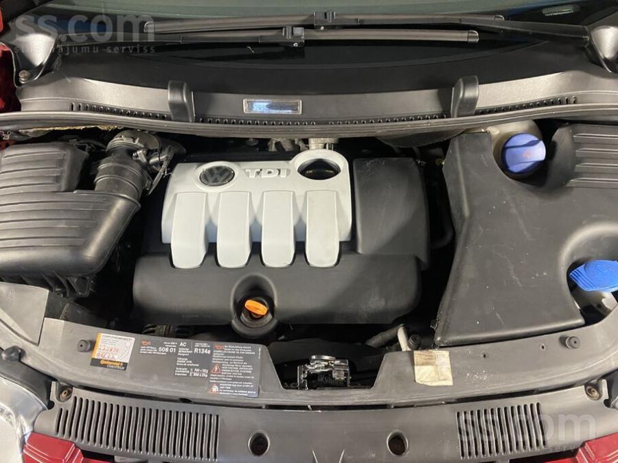 Sarkans Volkswagen Sharan 2007 Rēzekne, ar dzinēja tilpumu 2.00 L un nobraukumu 0 tūkst. km par 3750 €, foto 16 vietnē AUTOMOTO.COM.LV