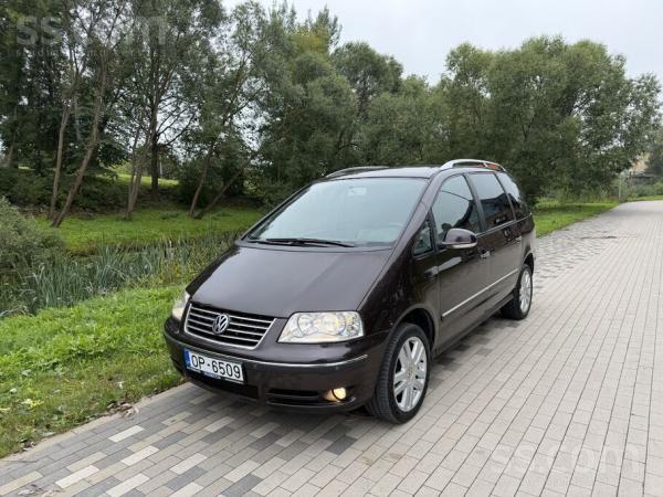 Red Volkswagen Sharan 2007 in Rezekne, with an engine capacity of 2.00 L and mileage of 0 thousand km for 4250 €, photo 1 on AUTOMOTO.COM.LV
