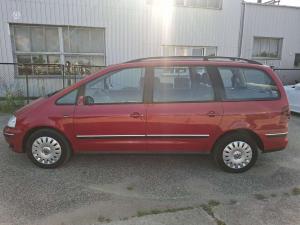 Sarkans Volkswagen Sharan 2009 Utena, ar dzinēja tilpumu 1.97 L un nobraukumu 240 tūkst. km par 2750 €, foto 12 vietnē AUTOMOTO.COM.LV