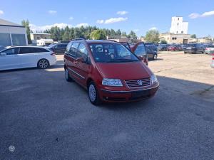 Sarkans Volkswagen Sharan 2009 Utena, ar dzinēja tilpumu 1.97 L un nobraukumu 240 tūkst. km par 2750 €, foto 17 vietnē AUTOMOTO.COM.LV
