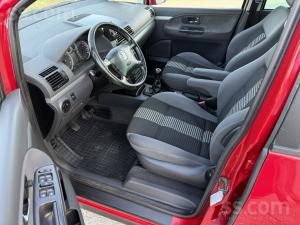 Red Volkswagen Sharan 2009 in Ogre, with an engine capacity of 2.00 L and mileage of 279 thousand km for 4799 €, photo 12 on AUTOMOTO.COM.LV
