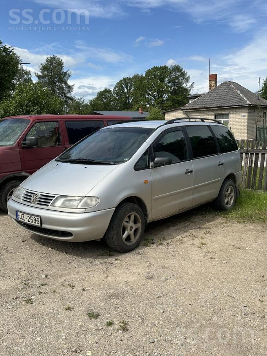 Volkswagen Sharan 1998 in Gulbene, with an engine capacity of 1.90 L and mileage of 414 thousand km for 400 €, photo 1 on AUTOMOTO.COM.LV