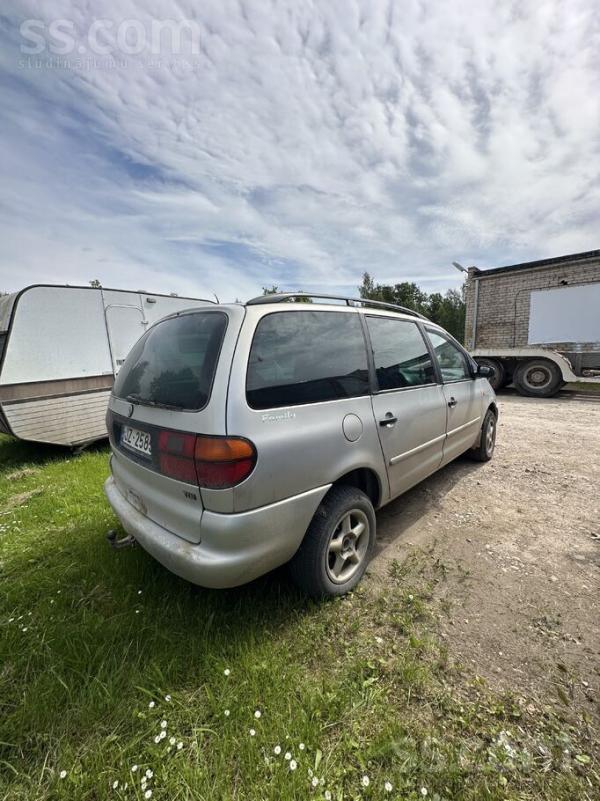 Volkswagen Sharan 1998 in Gulbene, with an engine capacity of 1.90 L and mileage of 414 thousand km for 400 €, photo 3 on AUTOMOTO.COM.LV