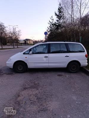 Volkswagen Sharan 1998 in Vilnius, with an engine capacity of 1.90 L and mileage of 297 thousand km for 1650 €, photo 5 on AUTOMOTO.COM.LV