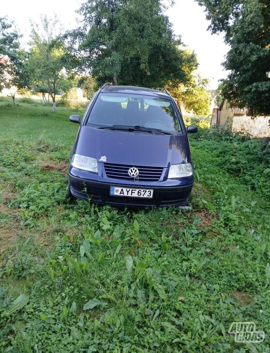 Volkswagen Sharan 2001 in Pasvalys, with an engine capacity of 1.90 L and mileage of 300 thousand km for 700 €, photo 3 on AUTOMOTO.COM.LV