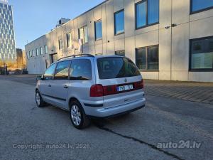 Volkswagen Sharan 2003 in Tallinn, with an engine capacity of 1.90 L and mileage of 450 thousand km for 1799 €, photo 4 on AUTOMOTO.COM.LV