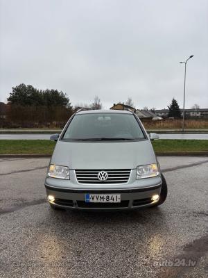 Volkswagen Sharan 2005 Tartu, ar dzinēja tilpumu 1.90 L un nobraukumu 241 tūkst. km par 2900 €, foto 4 vietnē AUTOMOTO.COM.LV