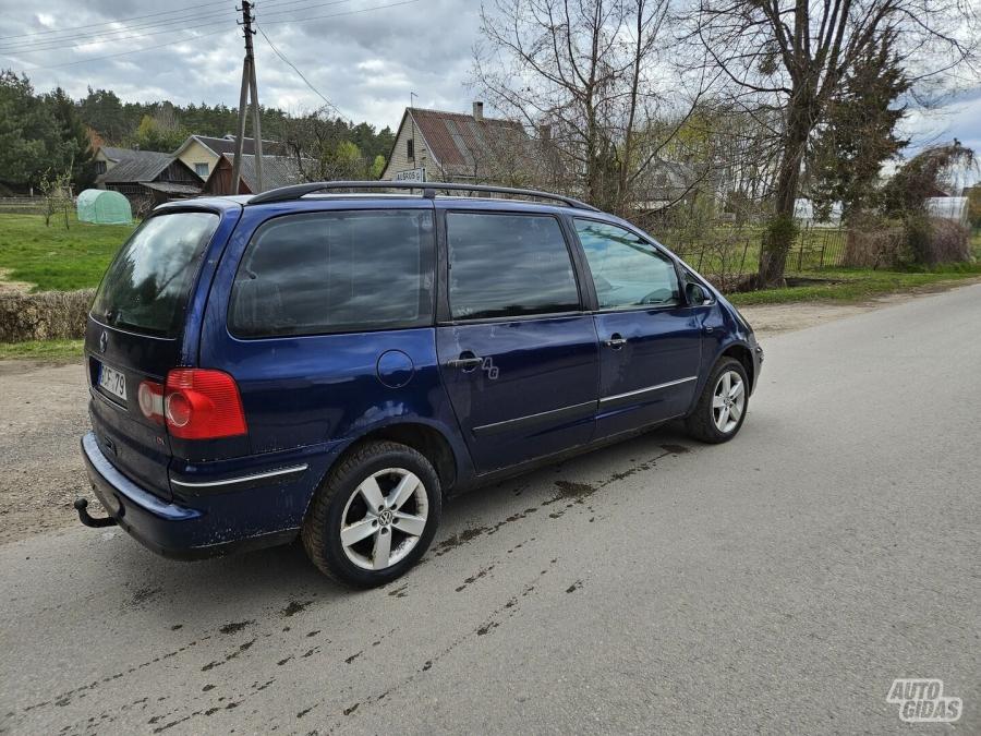 Volkswagen Sharan 2005 Prienai, ar dzinēja tilpumu 1.90 L un nobraukumu 400 tūkst. km par 1250 €, foto 7 vietnē AUTOMOTO.COM.LV