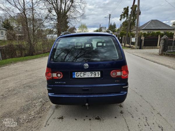 Volkswagen Sharan 2005 Prienai, ar dzinēja tilpumu 1.90 L un nobraukumu 400 tūkst. km par 1250 €, foto 4 vietnē AUTOMOTO.COM.LV