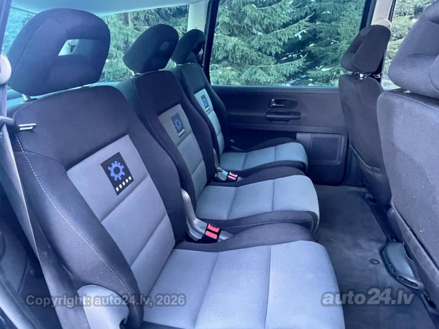 Volkswagen Sharan 2007 Tartu, ar dzinēja tilpumu 2.00 L un nobraukumu 247 tūkst. km par 3990 €, foto 9 vietnē AUTOMOTO.COM.LV