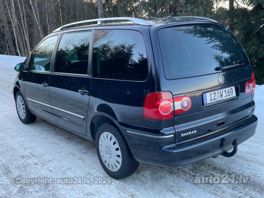 Volkswagen Sharan 2007 Tartu, ar dzinēja tilpumu 2.00 L un nobraukumu 247 tūkst. km par 3990 €, foto 14 vietnē AUTOMOTO.COM.LV
