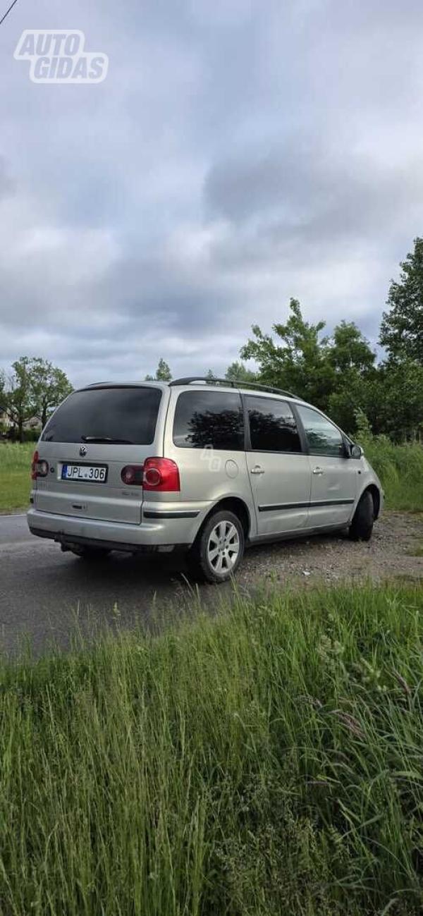 Volkswagen Sharan 2009 Klaipėda, ar dzinēja tilpumu 2.00 L un nobraukumu 439 tūkst. km par 2000 €, foto 4 vietnē AUTOMOTO.COM.LV