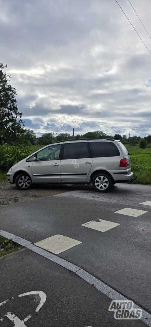 Volkswagen Sharan 2009 Klaipėda, ar dzinēja tilpumu 2.00 L un nobraukumu 439 tūkst. km par 2000 €, foto 1 vietnē AUTOMOTO.COM.LV
