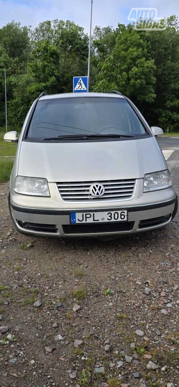 Volkswagen Sharan 2009 Klaipėda, ar dzinēja tilpumu 2.00 L un nobraukumu 439 tūkst. km par 2000 €, foto 8 vietnē AUTOMOTO.COM.LV