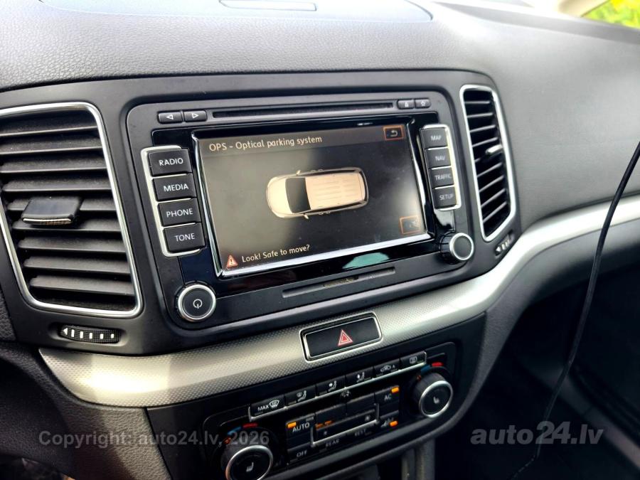 Volkswagen Sharan 2011 Tartu, ar dzinēja tilpumu 2.00 L un nobraukumu 235 tūkst. km par 10500 €, foto 16 vietnē AUTOMOTO.COM.LV